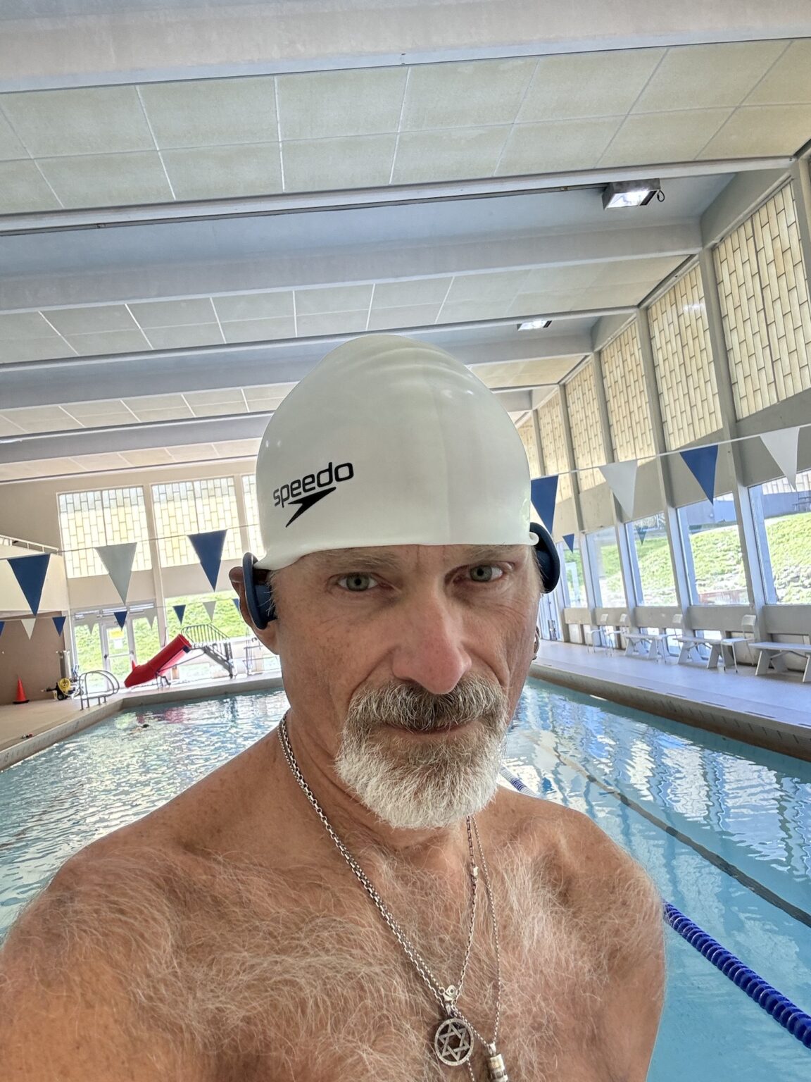 The Grumpy Swimmer | cyberspacial musings